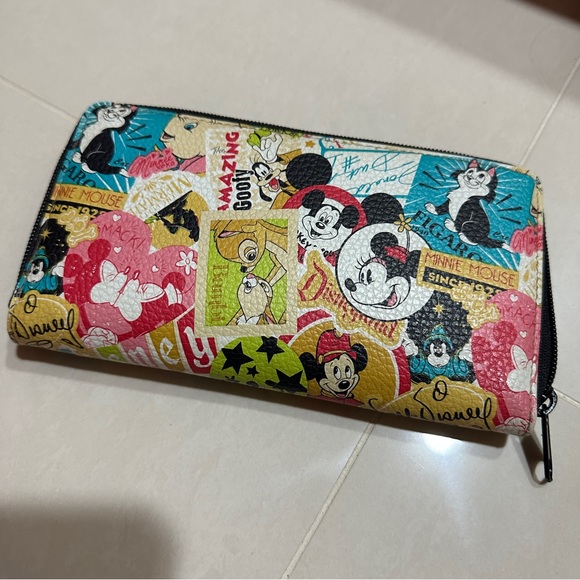 Disney | Bags | Disney Original Authentic Wallet | Poshmark